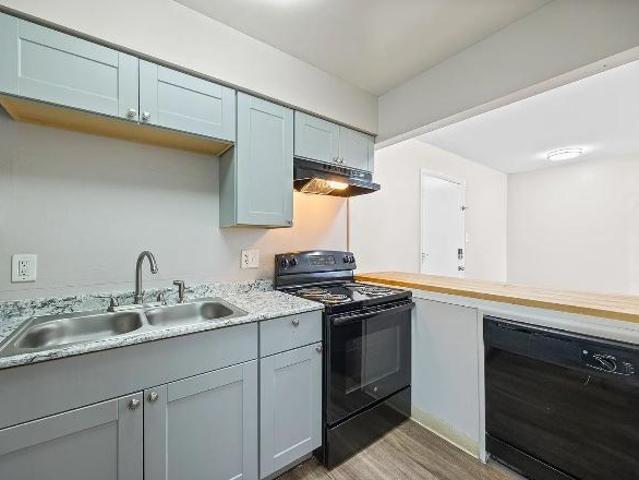 2 Br, 1 bath, Condo 9885 West 21st Avenue