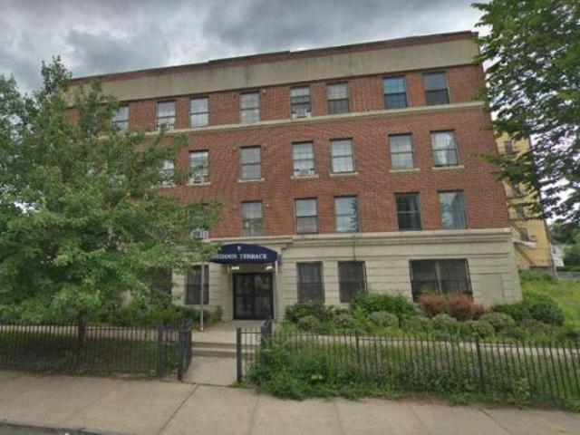 2 Br, 1 bath, Condo 9 Hedden Ter
