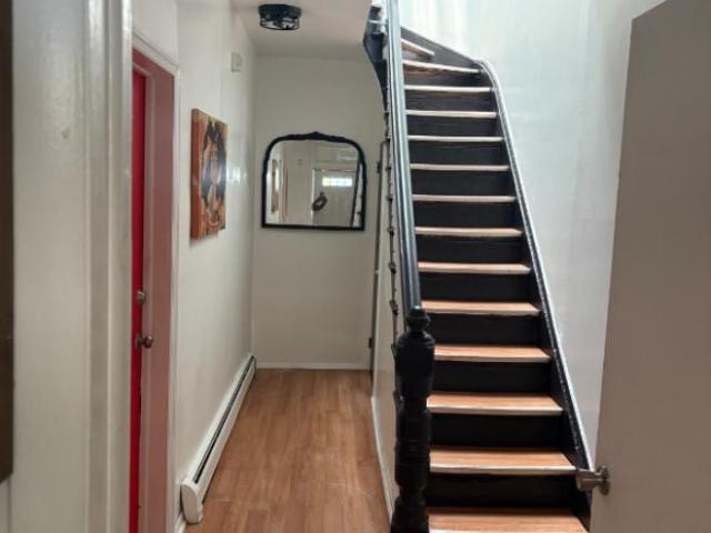 2 Br, 1 bath, Condo 13 Seidler Street