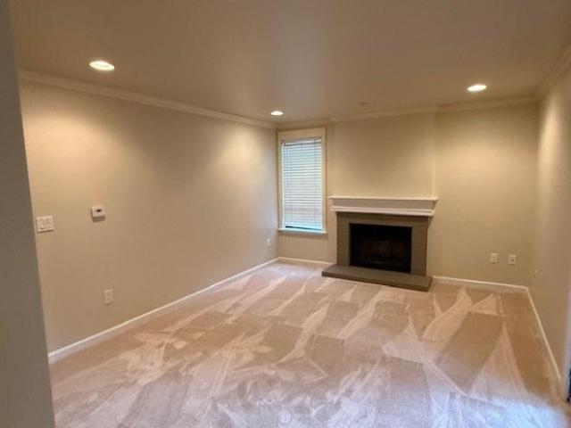 2 Br, 1 bath, Condo 10009 NE 123rd St