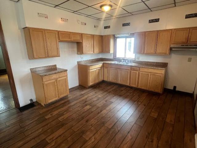 2 Br, 1 bath, Condo 1001 Indiana St