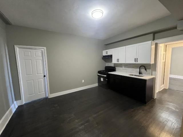 2 Br, 1 bath, Condo 1003 S Orange Ave
