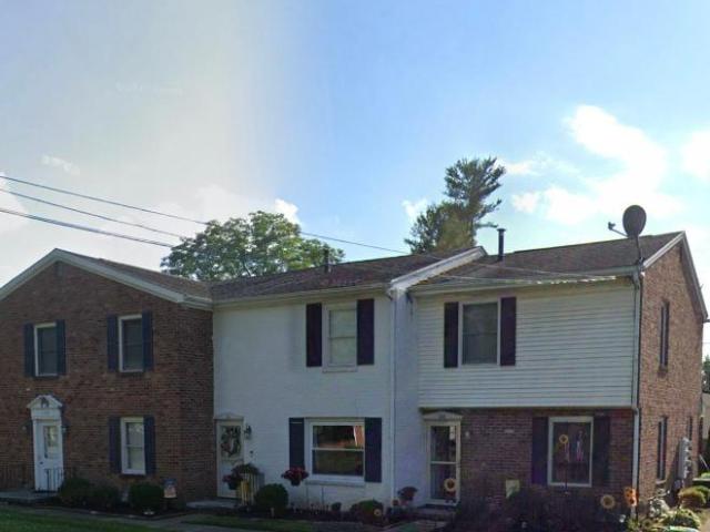 2 Br, 1 bath, Condo 100 Shawnee Dr