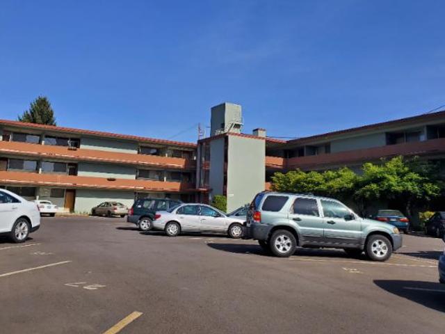 2 Br, 1 bath, Condo 1010 Nw Fillmore Ave
