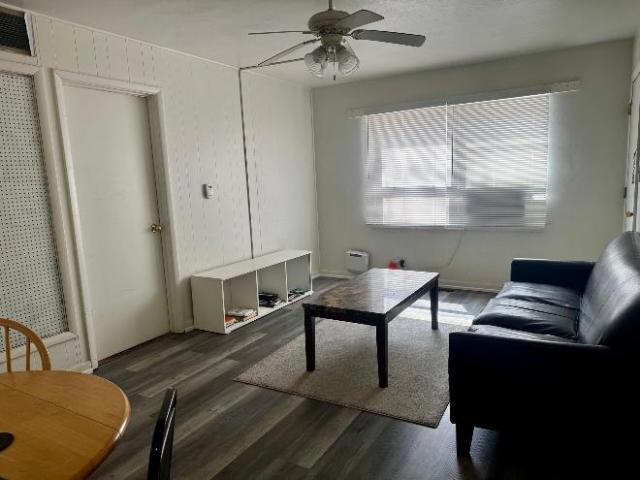 2 Br, 1 bath, Condo 101 N Busey
