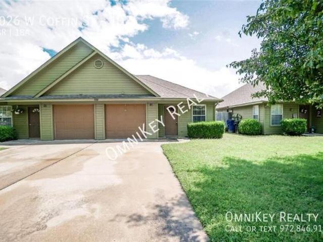 2 Br, 1 bath, Condo 1026 W Coffin St