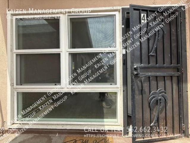 2 Br, 1 bath, Condo 10207 Crenshaw Blvd