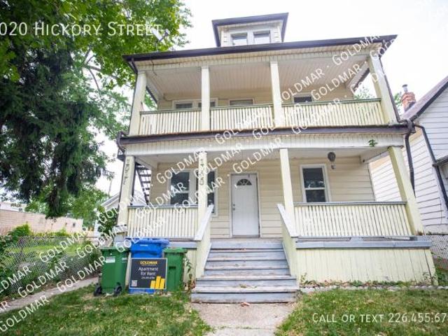 2 Br, 1 bath, Condo 1020 Hickory Street