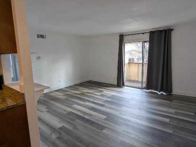 2 Br, 1 bath, Condo 10211 Ura Ln