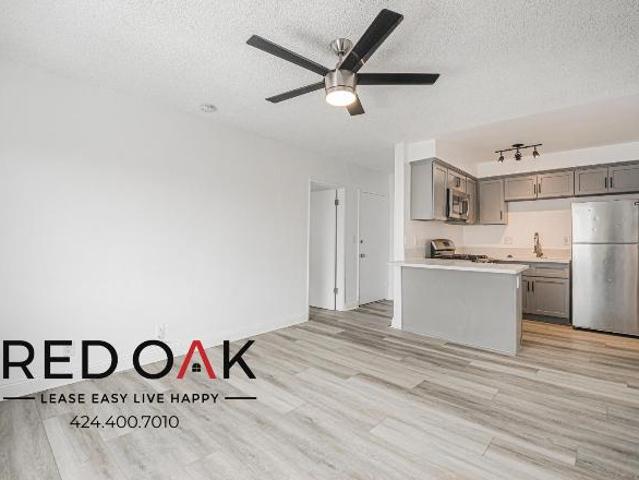 2 Br, 1 bath, Condo 10239 Western Ave