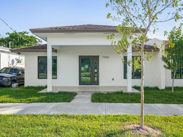 2 Br, 1 bath, Condo 10364 SW 180th Street