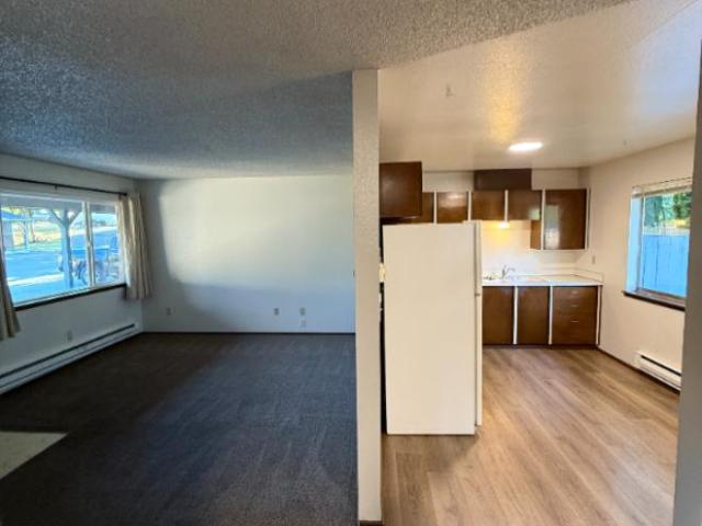 2 Br, 1 bath, Condo 10401 E 66th Ave