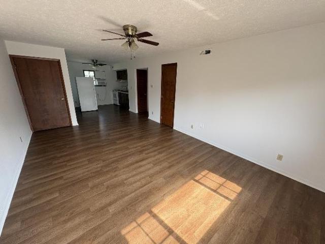 2 Br, 1 bath, Condo 10502 County Rd 107