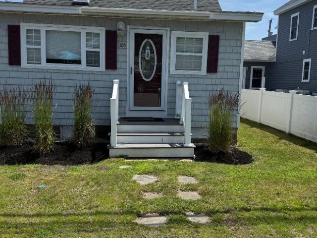 2 Br, 1 bath, Condo 105 Kings Hwy