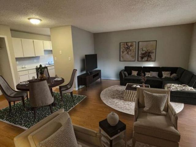 2 Br, 1 bath, Condo 1075 Holli Springs Lane