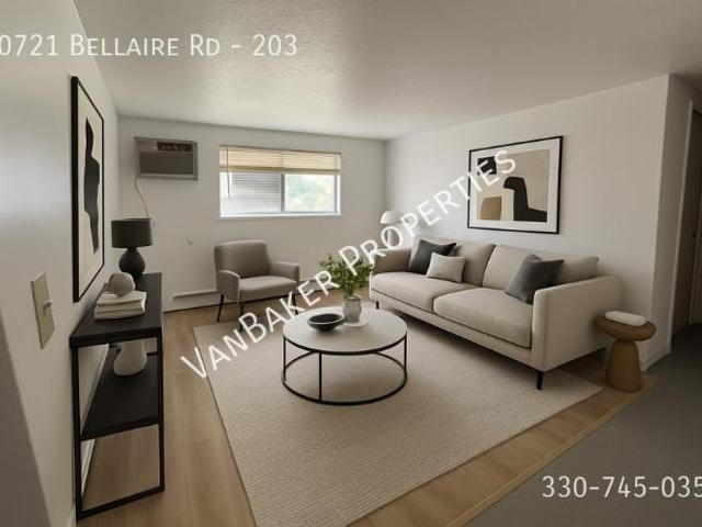 2 Br, 1 bath, Condo 10721 Bellaire Rd