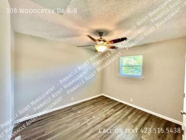2 Br, 1 bath, Condo 108 Woodcreek Dr
