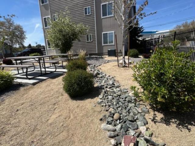 2 Br, 1 bath, Condo 10 Gentry Way