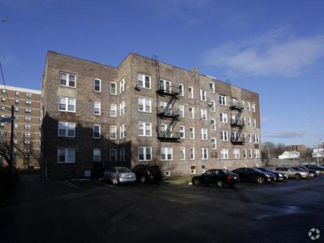 2 Br, 1 bath, Condo 10 S Grove St