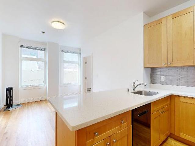 2 Br, 1 bath, Condo 1106 Bush St