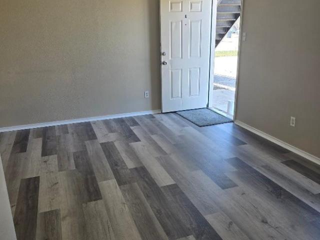 2 Br, 1 bath, Condo 1108 Horizon Drive