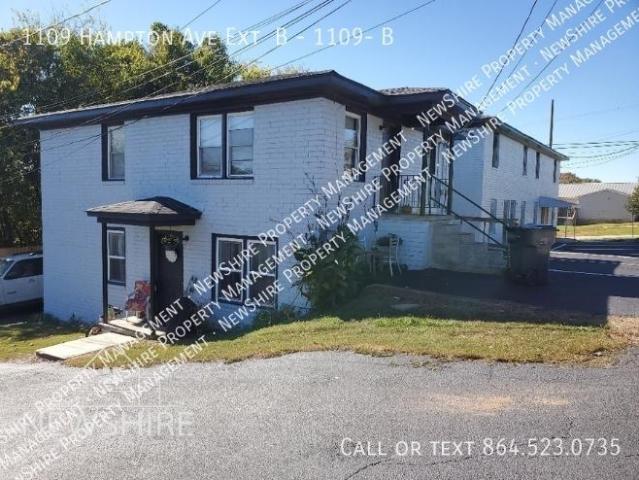 2 Br, 1 bath, Condo 1109 Hampton Ave