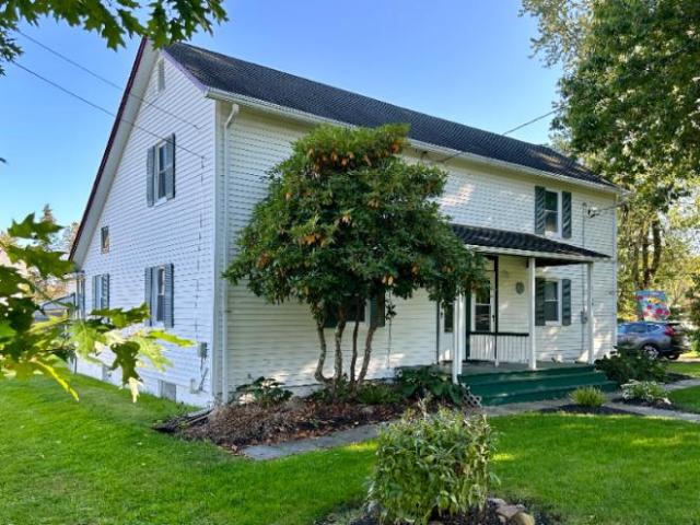 2 Br, 1 bath, Condo 1111 Mill St