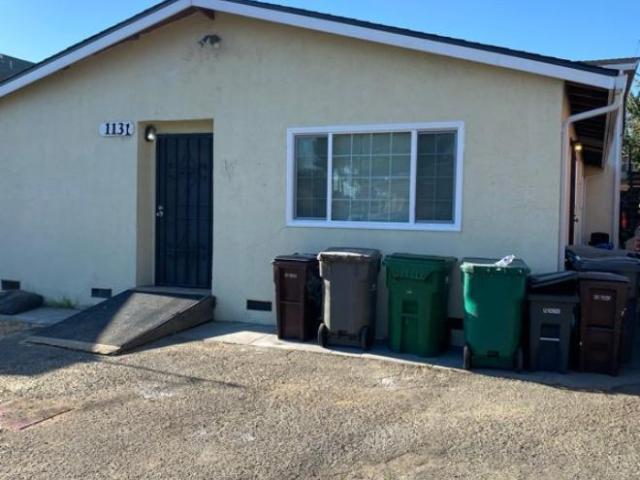 2 Br, 1 bath, Condo 1131 88th Ave