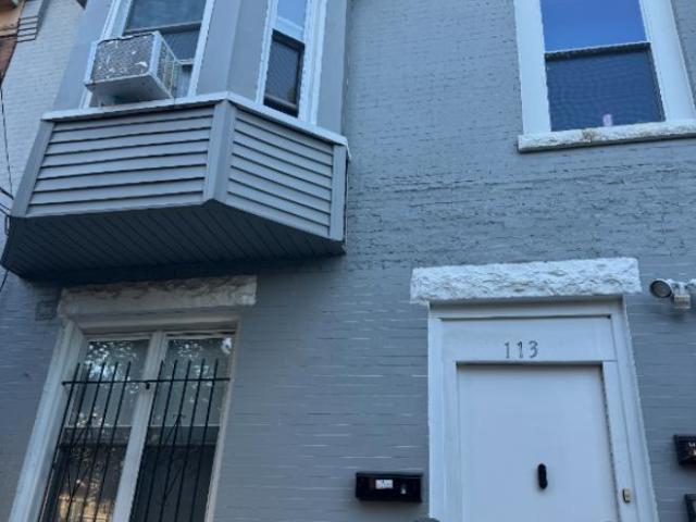 2 Br, 1 bath, Condo 113 S 11th St