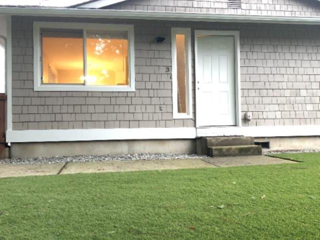 2 Br, 1 bath, Condo 11513 NE 87th Street