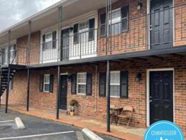 2 Br, 1 bath, Condo 115 Florence St