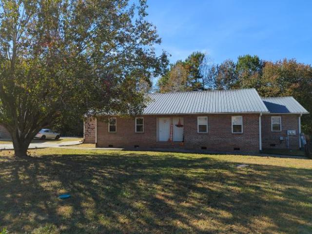 2 Br, 1 bath, Condo 115 Summerfield Rd