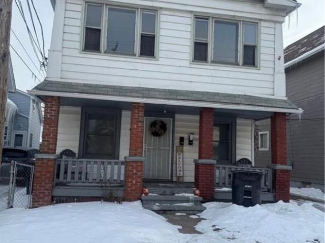 2 Br, 1 bath, Condo 1161 Norwood Rd