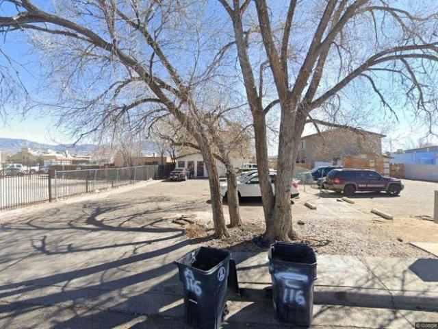 2 Br, 1 bath, Condo 116 Dallas SE