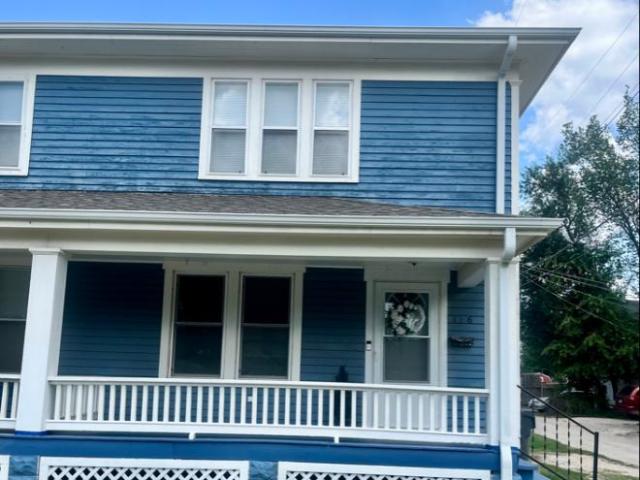 2 Br, 1 bath, Condo 116 N Walnut St