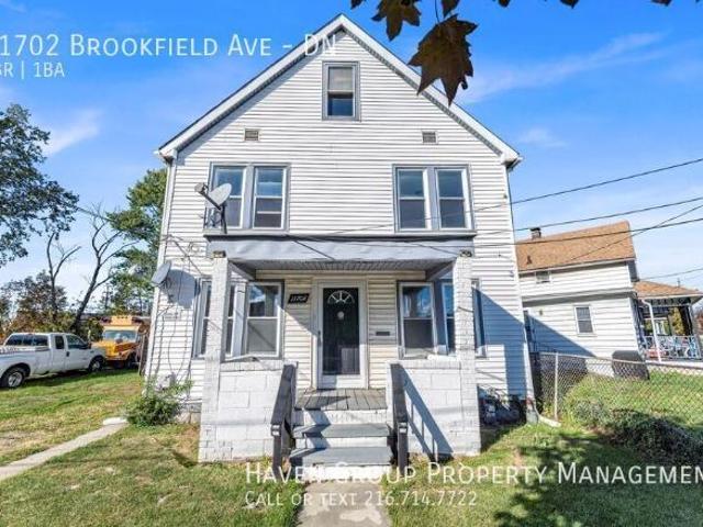 2 Br, 1 bath, Condo 11702 Brookfield Ave
