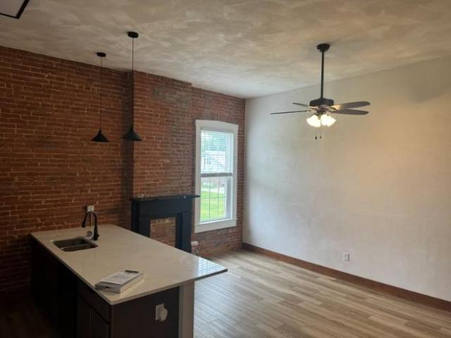 2 Br, 1 bath, Condo 117 East Stl Street