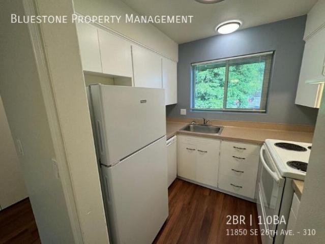 2 Br, 1 bath, Condo 11850 SE 26th Ave