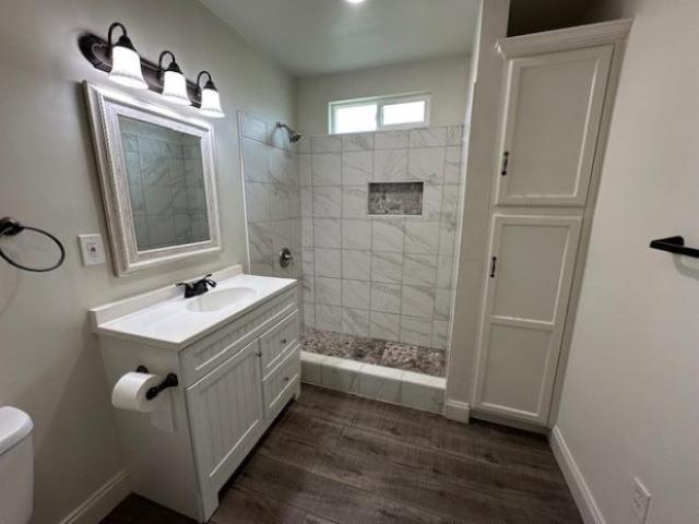 2 Br, 1 bath, Condo 11940 Rosedale Hwy