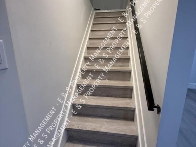 2 Br, 1 bath, Condo 119 Powell Ave