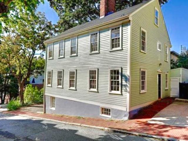 2 Br, 1 bath, Condo 11 Cady St