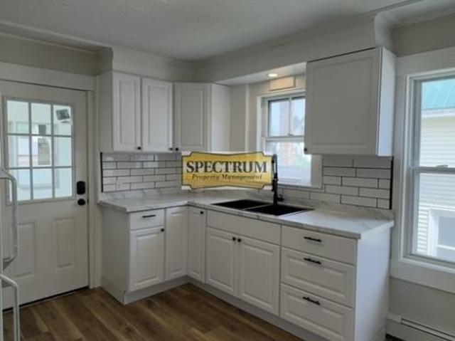 2 Br, 1 bath, Condo 11 Gray St
