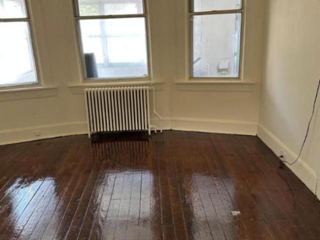 2 Br, 1 bath, Condo 120 122 Grand Avenue