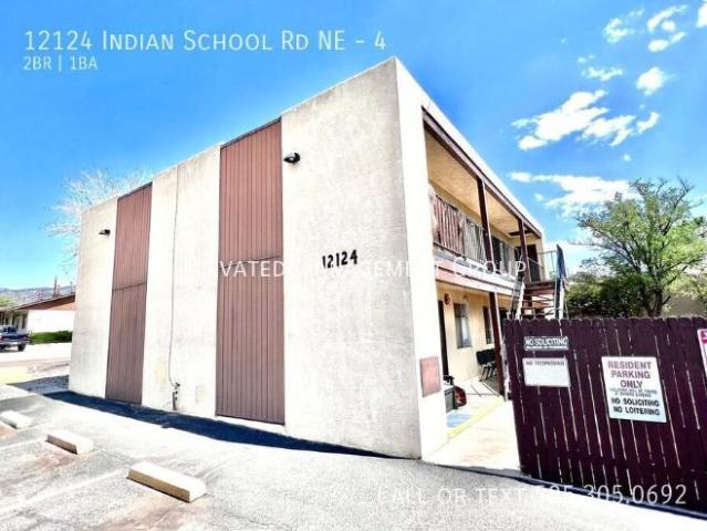 2 Br, 1 bath, Condo 12124 Indian School Rd NE