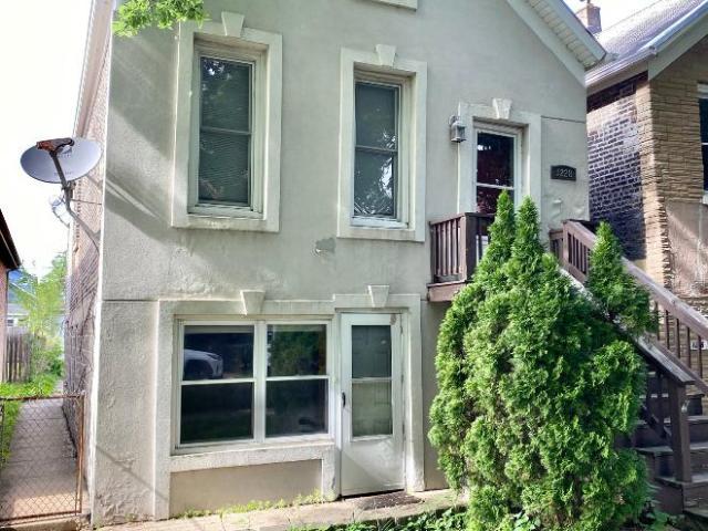 2 Br, 1 bath, Condo 1228 W 33rd Street