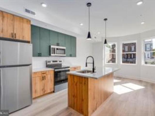 2 Br, 1 bath, Condo 1223 W Lehigh Ave