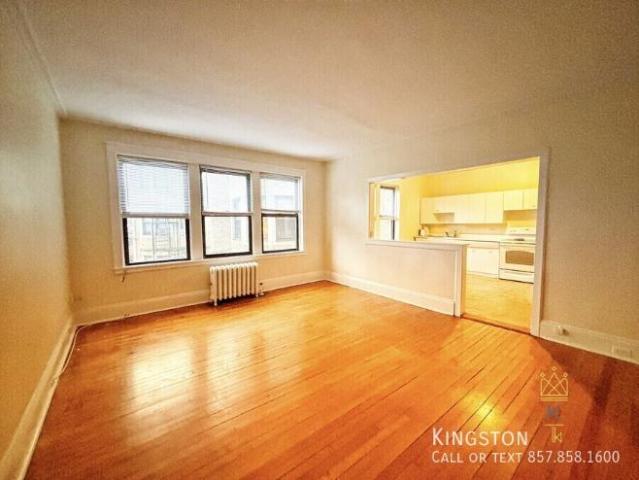 2 Br, 1 bath, Condo 122 Babcock St