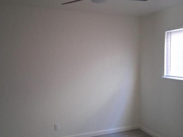 2 Br, 1 bath, Condo 1238 Ashby Avenue