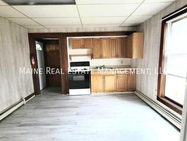 2 Br, 1 bath, Condo 123 Union St