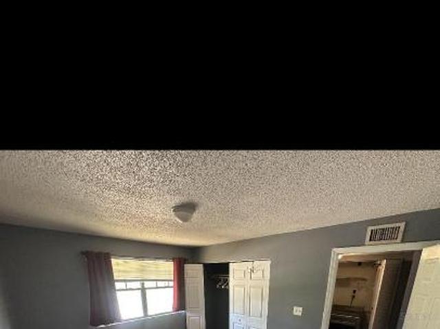2 Br, 1 bath, Condo 12406 Hibiscus Oak Pl